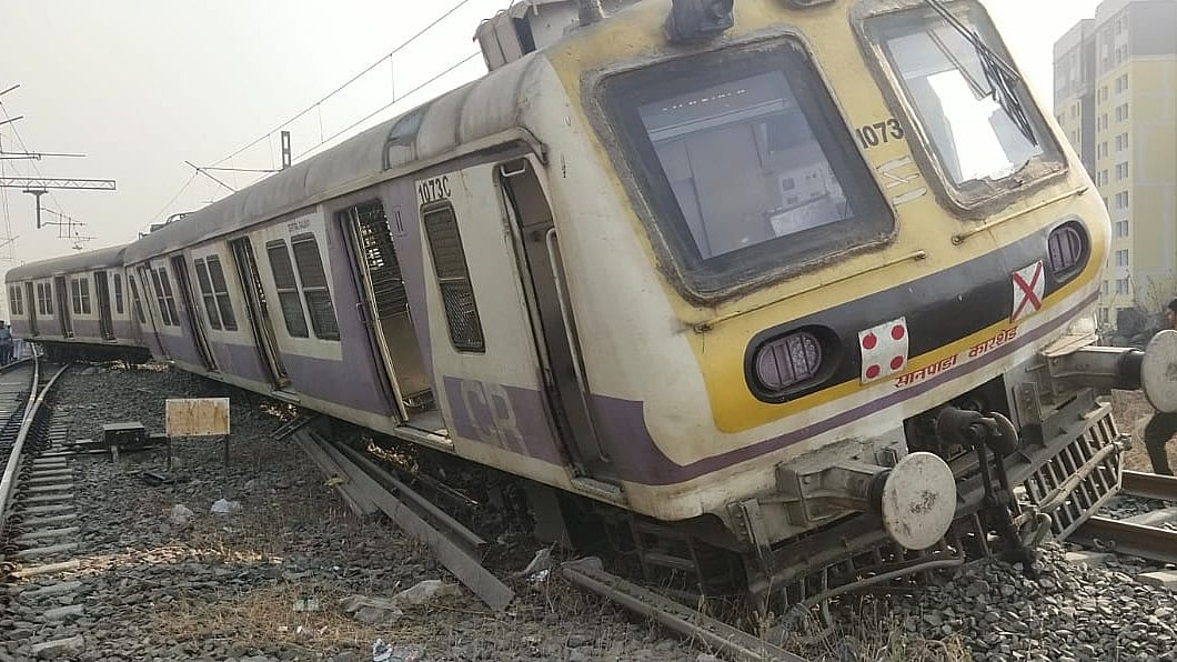 Navi Mumbai: Commuters face tough time, opt for alternate modes after ...