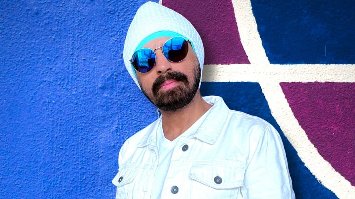 Singer Vineet Singh Hukmani, the global radio star whose latest track ...