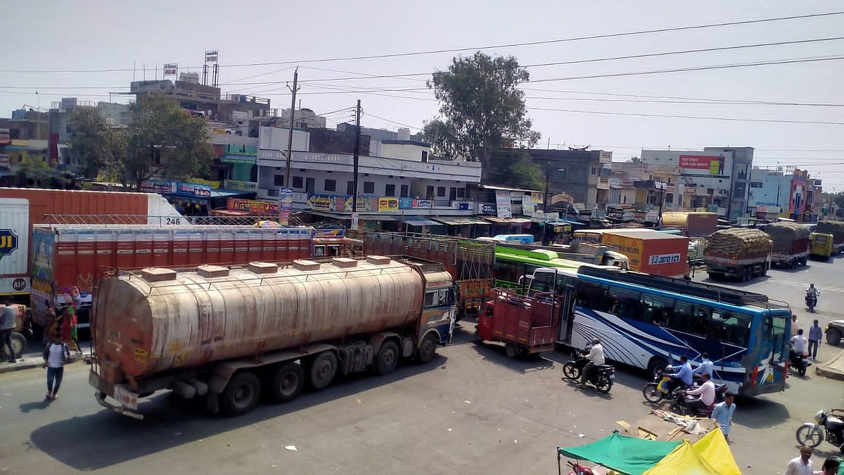 Madhya Pradesh: Patchwork creates snarl, affects commuters in Badnawar