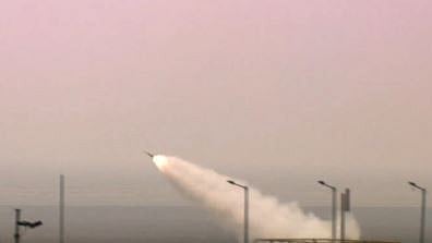 DRDO conducts two successful flight tests of VSHORADS missile in Odisha ...