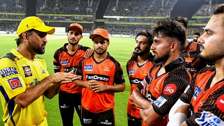 When captain speaks the pupils listen: 11 SRH players huddle as CSK ...