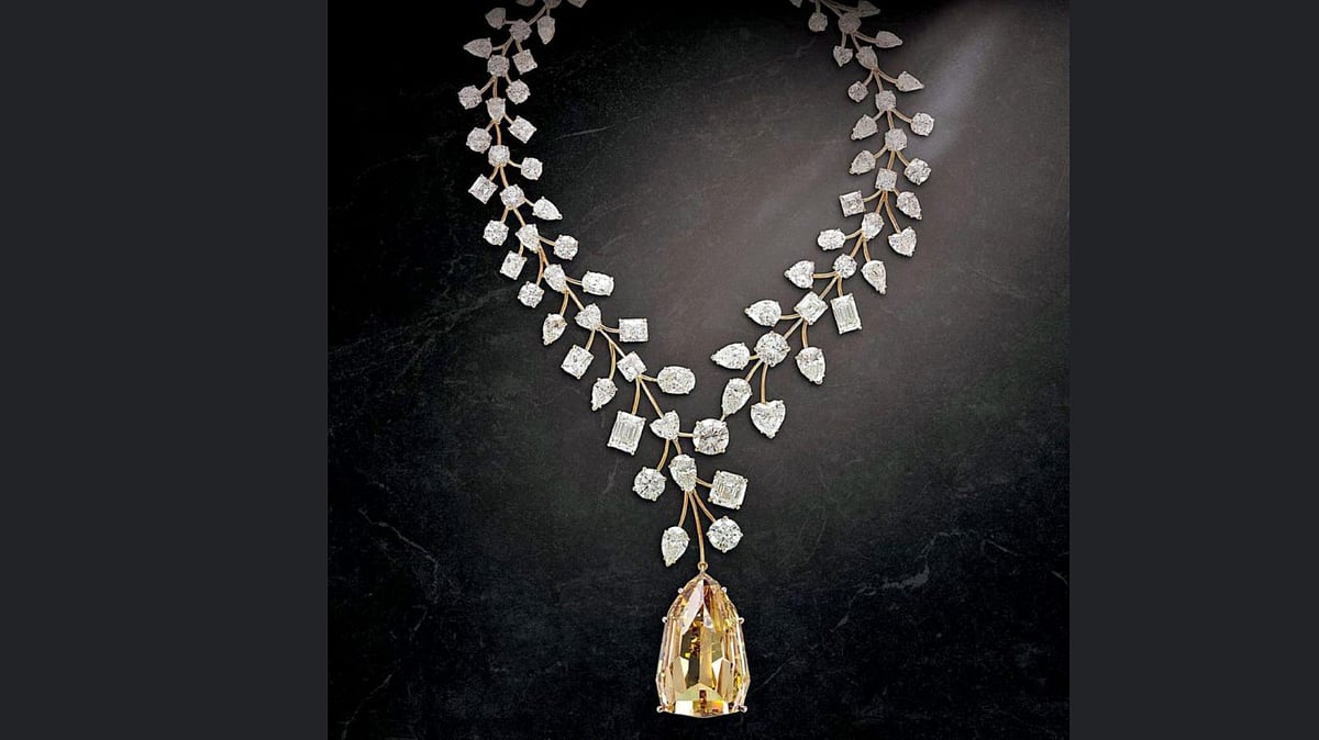 Shloka Mehta owns a ₹450 crore diamond necklace; full details of this ...