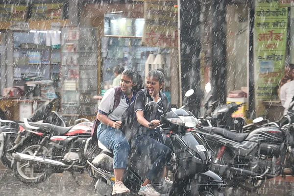Indore: Rain, gusty winds bring down soaring temp