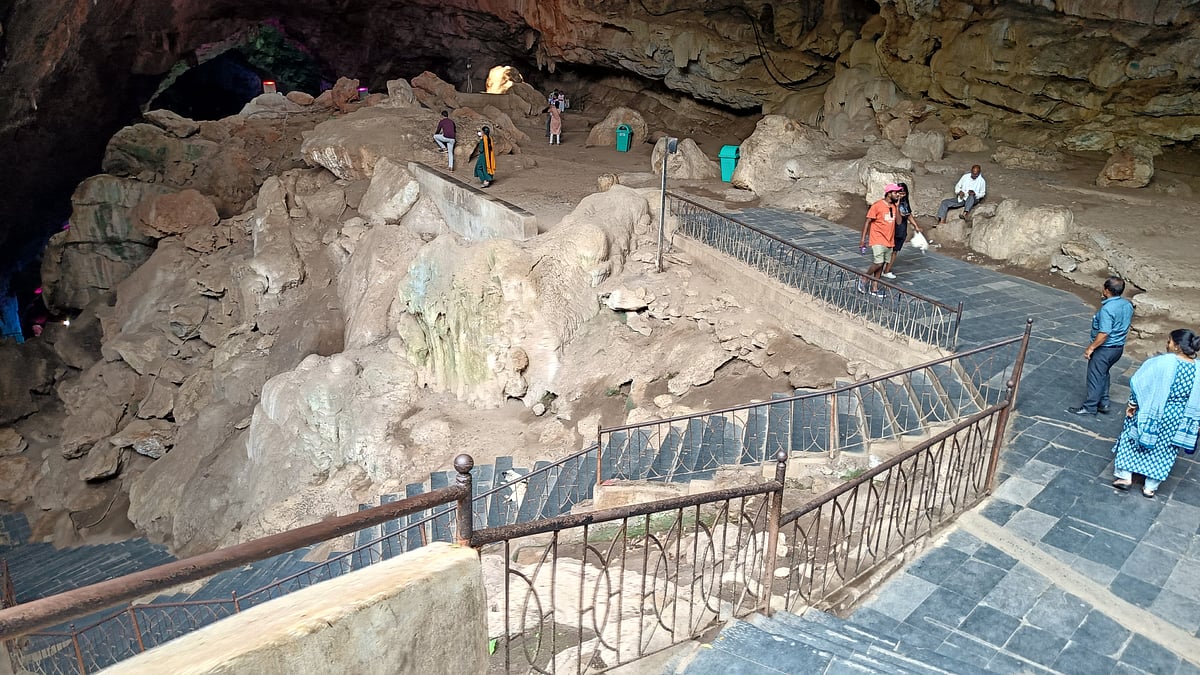 Exploring Bora Caves – The Deepest Caves in India