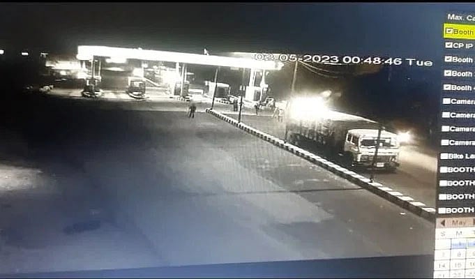 MP: Toll plaza ransacked; cabins, vehicles vandalised in Unhel