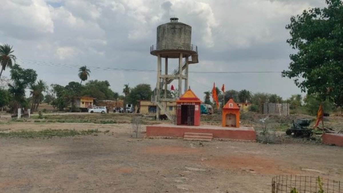 MP: That Water Tank In Web Show 'Panchayat' Stands Empty In Sehore ...