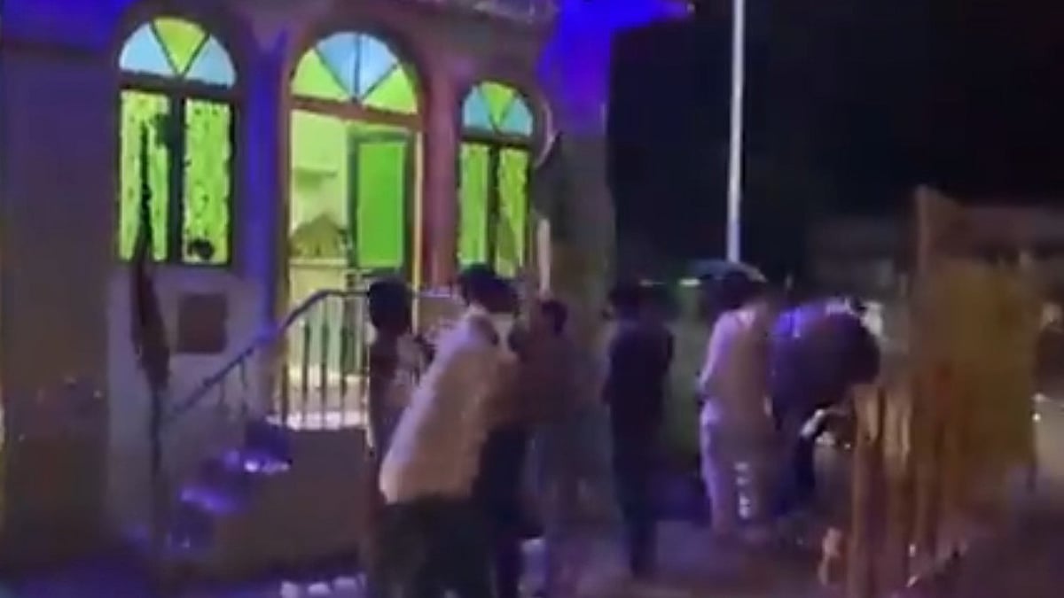 Gujarat Police Publicly Flog Muslim Men Involved In Rioting and Arson ...