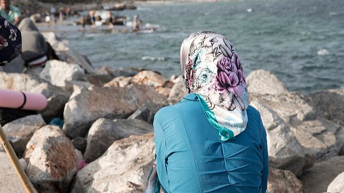 Migrant Shipwreck Off Greece: At Least 79 Dead, Hundreds Missing In One ...