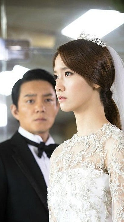 Yoona And Jang Geun Suk Wedding