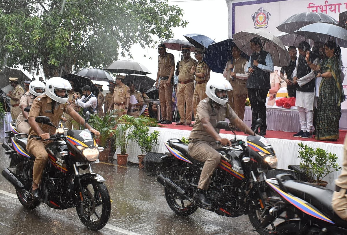 Mumbai Police's Nirbhaya Squad Receives 40 New Cars, 200 Motorbikes for ...