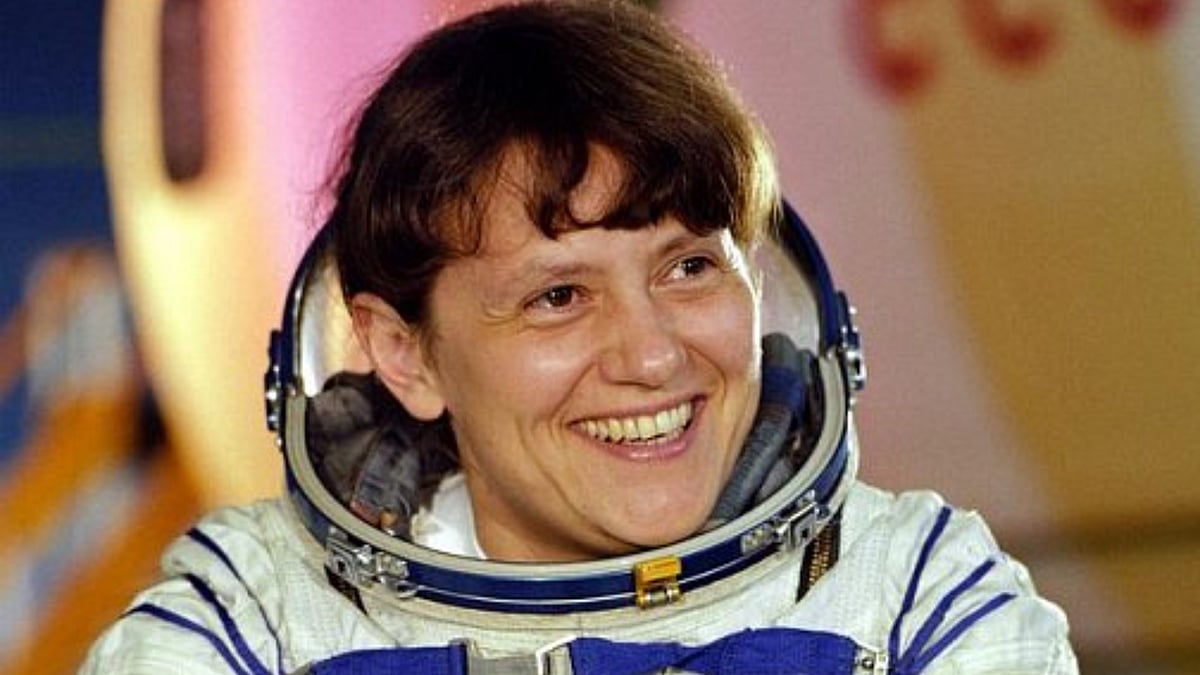 Back In History: Svetlana Savitskaya Became The First Woman To Walk In ...