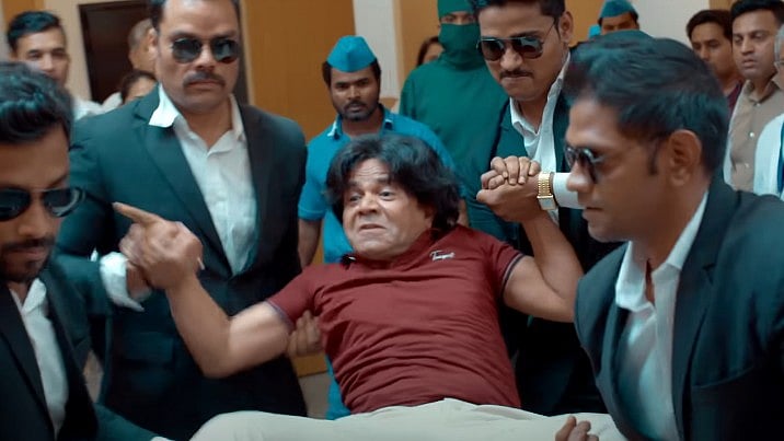 Non Stop Dhamaal Review: A One-Time Watch Depicting Struggle Of ...