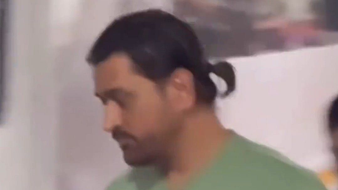 Watch: MS Dhoni Is Growing His Hair Long Again, Spotted In New Look ...