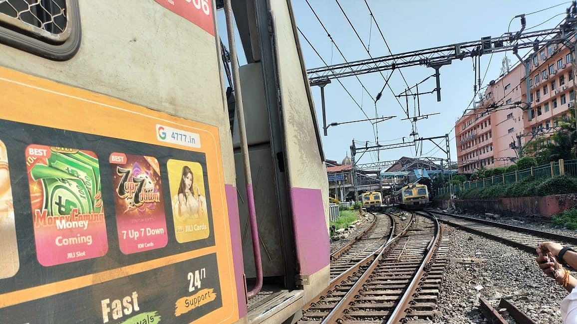 Mumbai News: Inquiry Launched Into Near-Miss Collision Of Local Trains ...