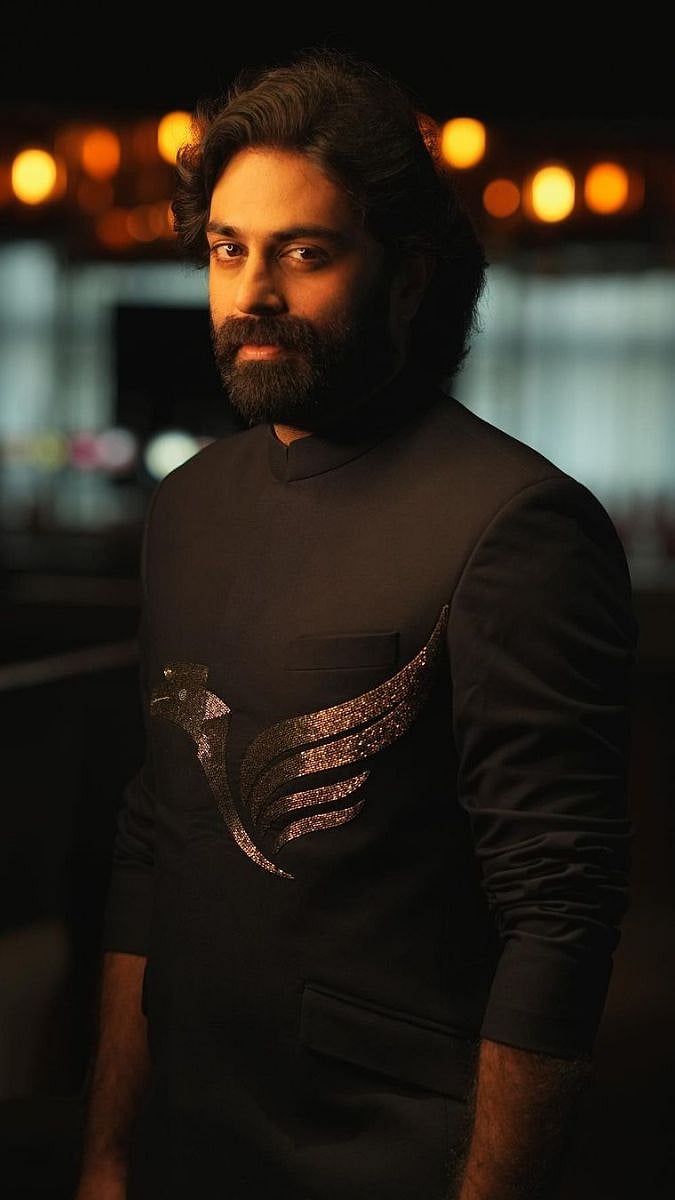 Malayalam Stars Govind Padmasoorya And Gopika Anil Get Engaged During ...