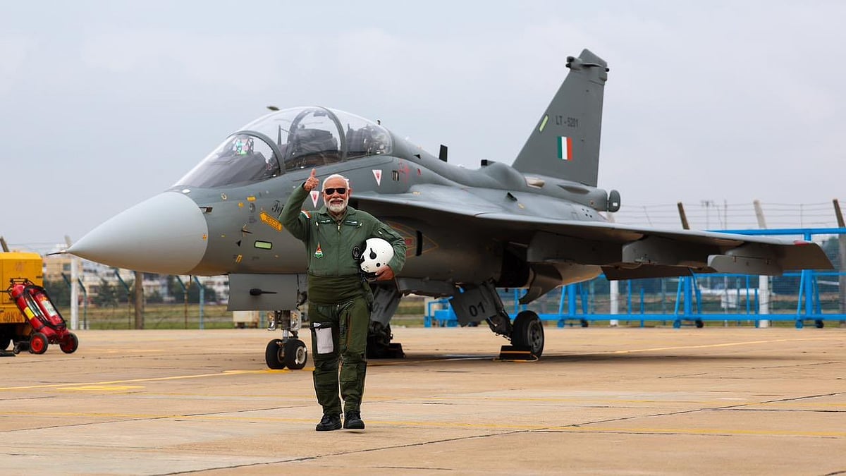 PM Modi Takes Sortie On Tejas Fighter Aircraft; Shares Pics After ...