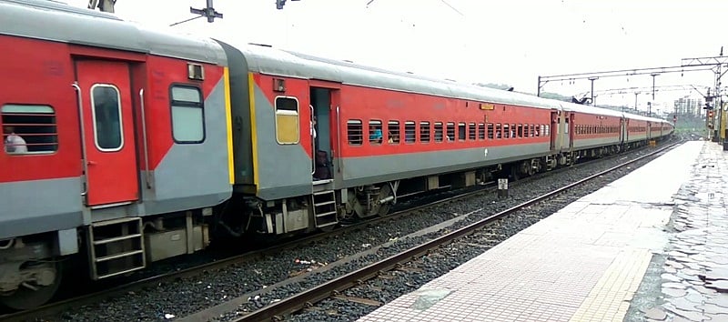 Western Railway to introduce 'KAVACH' technology on Mumbai Central ...