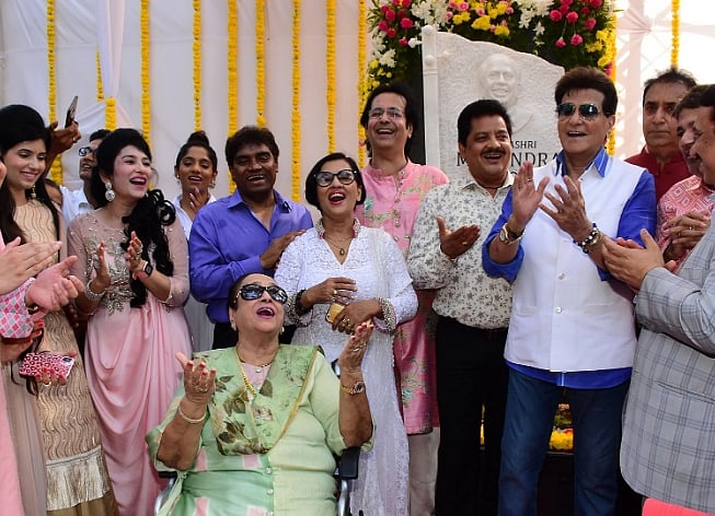 Mahendra Kapoor Birth Anniversary: 10 popular beats of the legendary singer