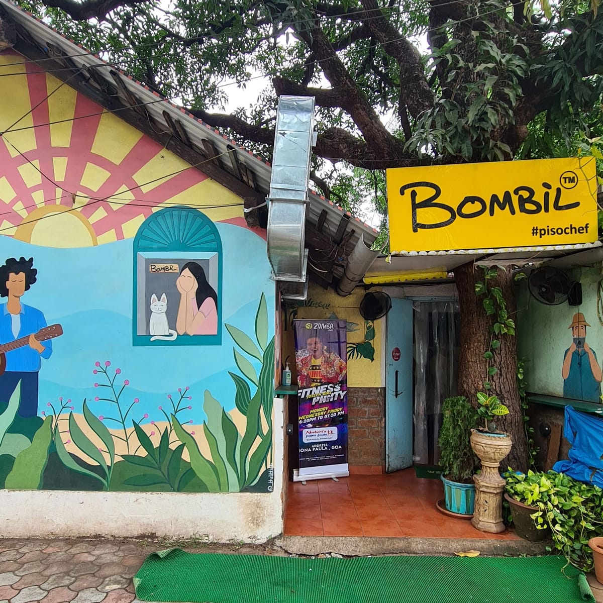 If it's seafood thalis you crave, then Bombil Restaurant is the place ...