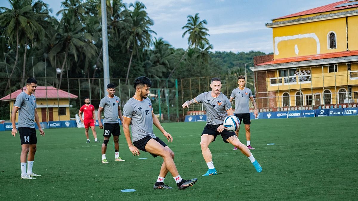 Fans all too excited to see FC Goa play at Fatorda stadium | Gomantak Times