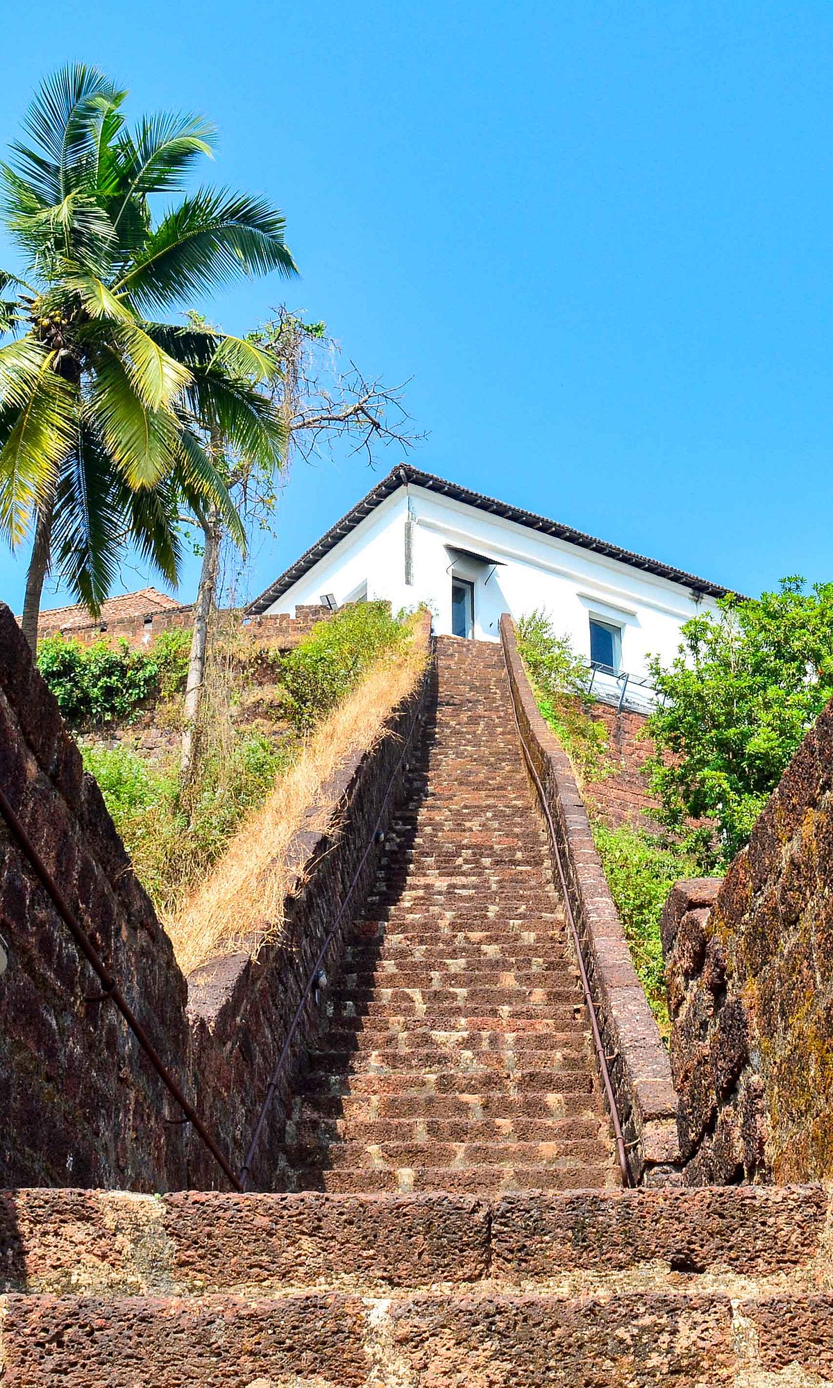 Explore these 8 forts in North Goa | Gomantak Times