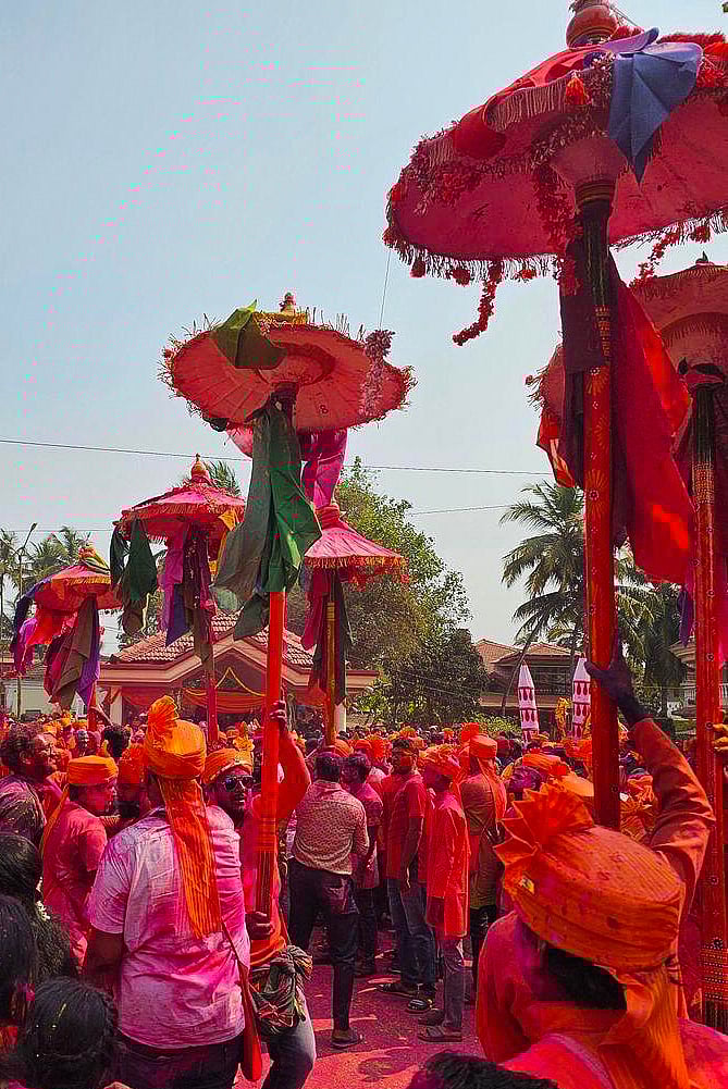 'Sontreo' festival celebrated with pomp and umbrellas at Cuncolim village