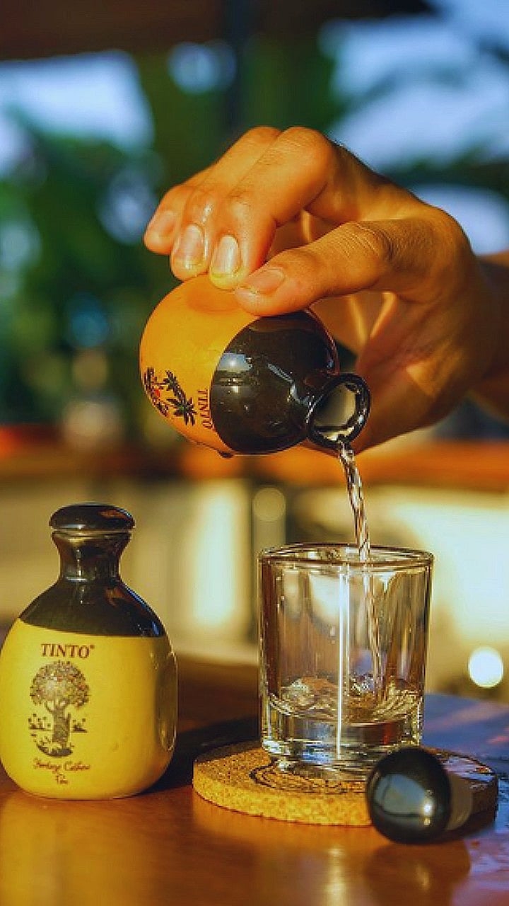 Don't be weary, sip on some Goan Feni!|Gomantak Times