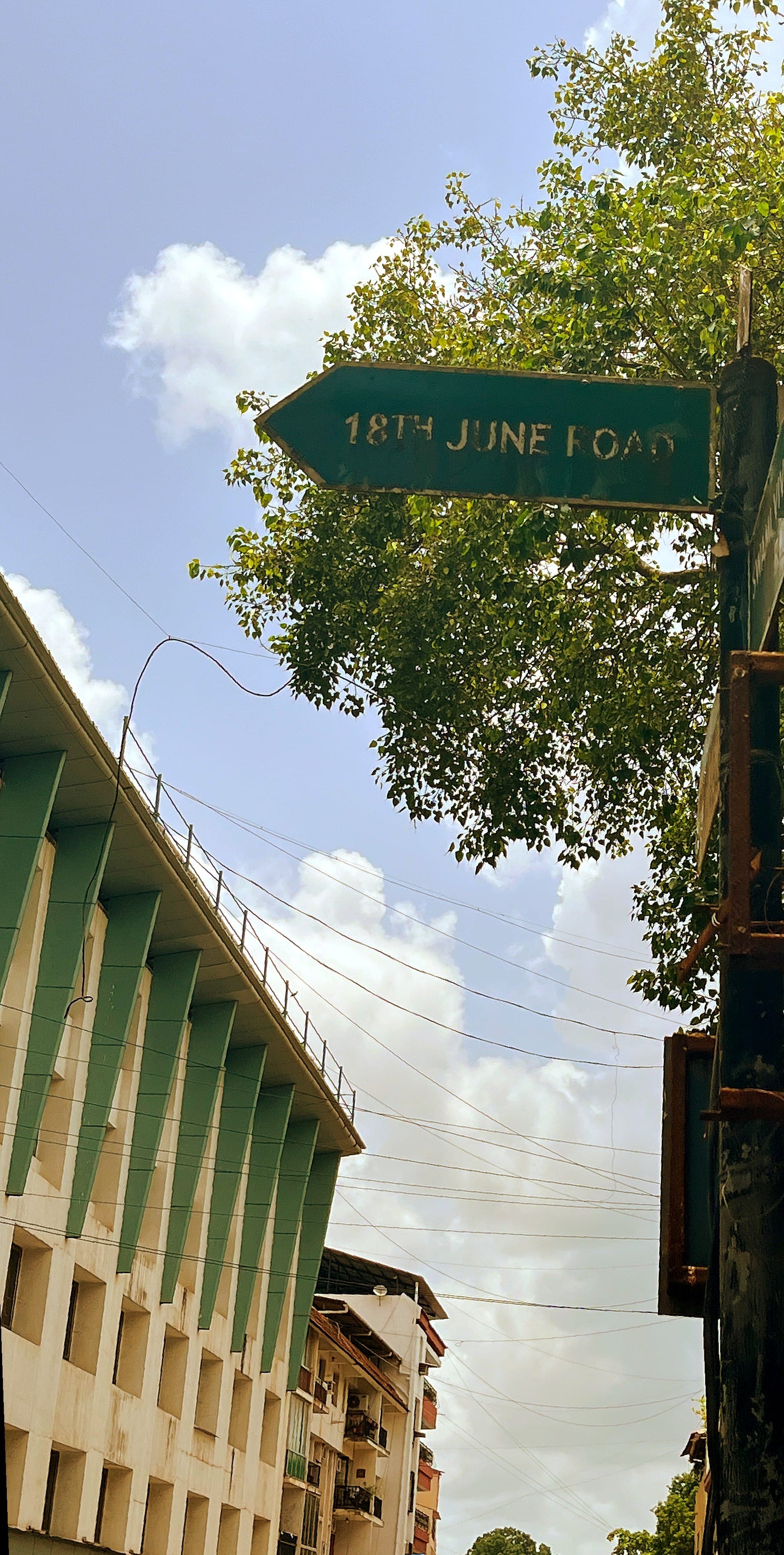 Walking through Goa's 18 June road: a guide to the shopping and restaurants