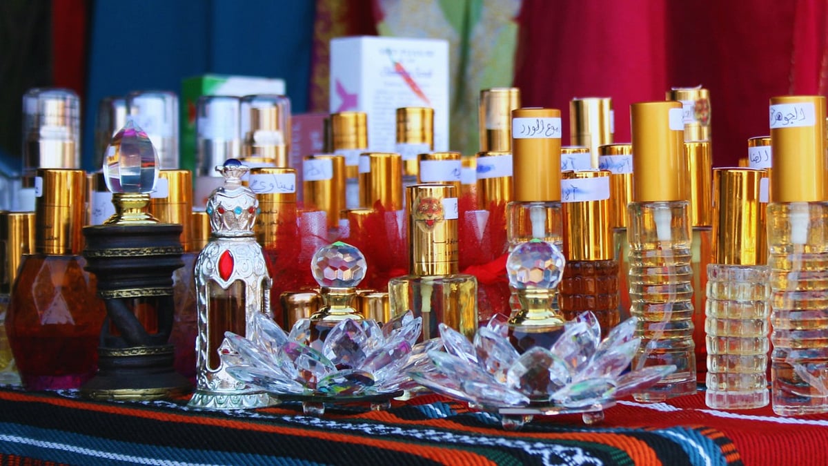 Ittar: How The Ancient Indian Eco-Friendly Perfume Found Its Home In ...