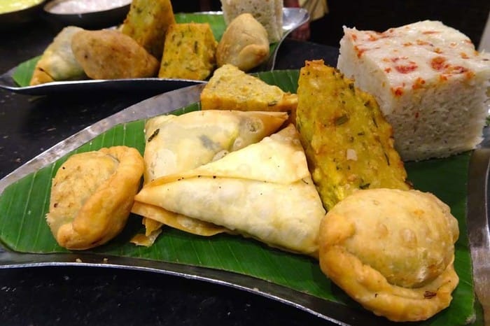 Mumbai's 16 Most Delicious Gujarati Thalis And Dishes | Homegrown India
