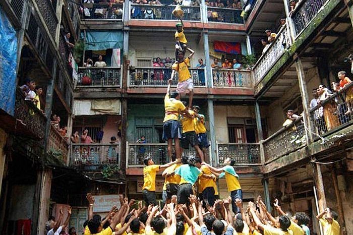 What It’s Actually Like To Live In A Mumbai Chawl