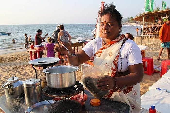 Documenting Tea Culture: The Chaiwallahs Of India