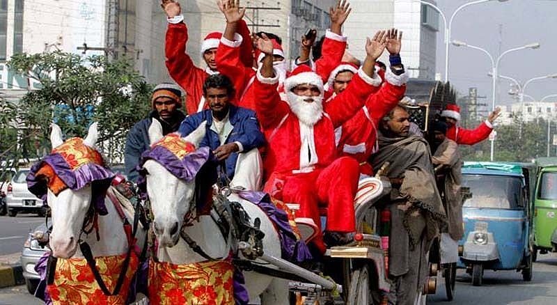 We spoke to 4 Indian Santas in Mumbai who eagerly anticipate Christmas ...