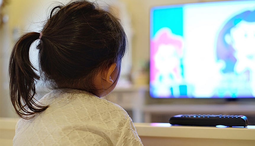 Limit TV time to 2 hours a day to minimise health risks