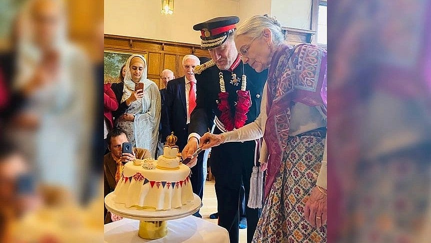 ‘Sing, Dance & Pray’: Inspirational story of ISKCON Founder Swami ...