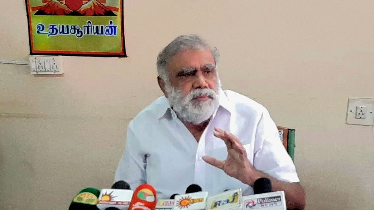 Minister I Periyasamy has said corona treatment should be made ...