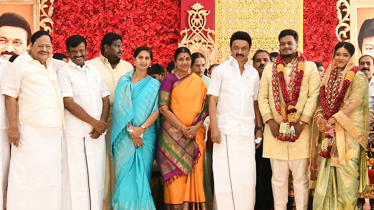 Chief Minister MK Stalin presided over the house wedding of Minister SM ...