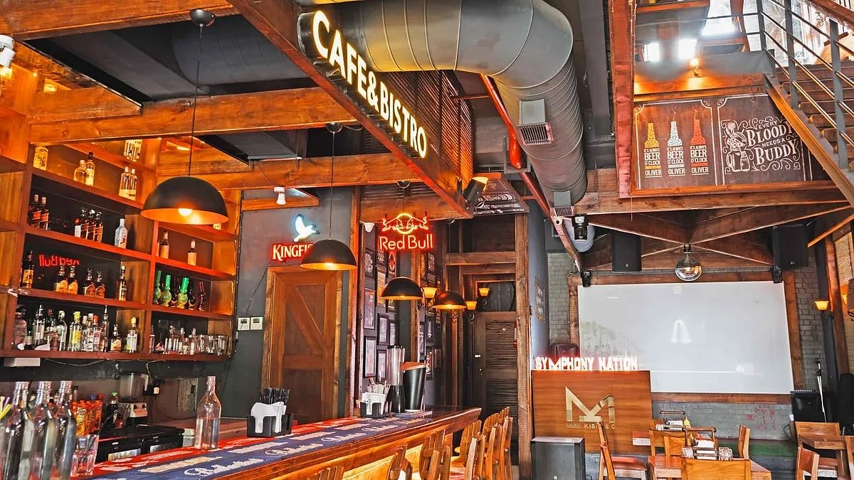 Munick Breuhaus by Pebbles is offering a new vibe & deals in Lucknow & we're diggin' it!