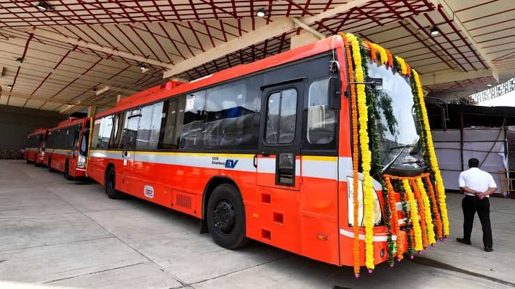BEST launches new AC Midi Bus from Mumbai Airport T2 to Kharghar
