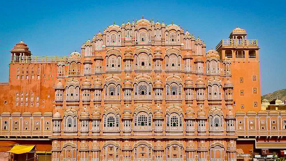 Going on a historical expedition? Here’s why Hawa Mahal in Jaipur ...