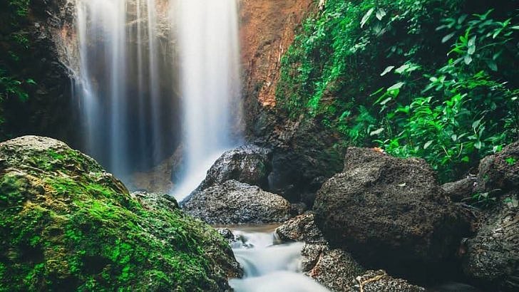 Embark upon this healing and rejuvenating trip to Kesarval falls in Goa