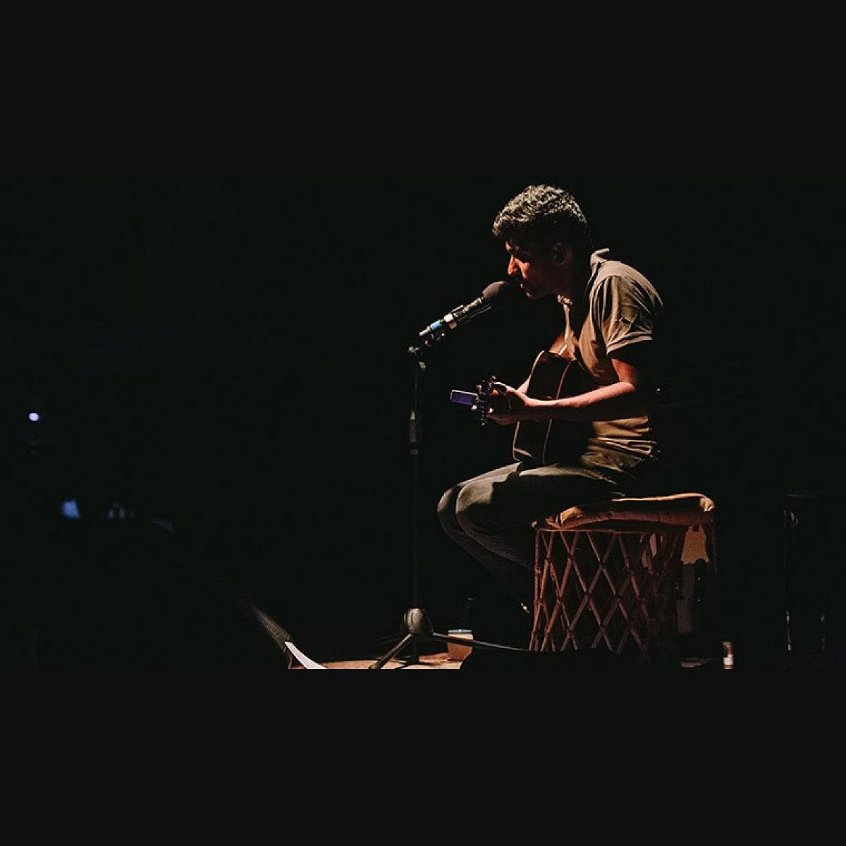 Indie music genius, Prateek Kuhad is set to mesmerize Jaipur folks with ...