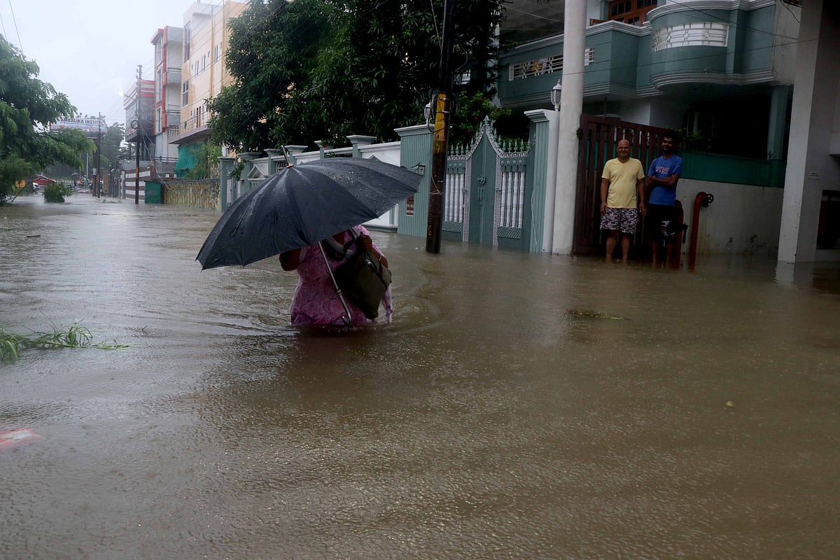 Lucknow under a spell of heavy rainfall; schools to remain shut