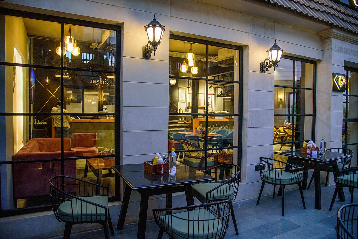 Bookmark the brand new FashionTV Café in Lucknow for all your future ...