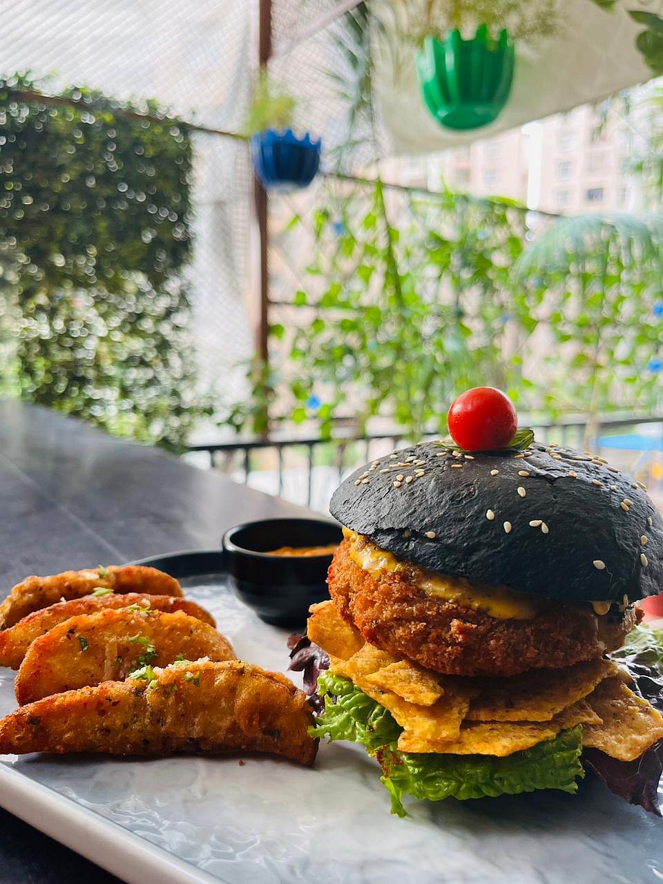 Food enthusiasts, have you had your hands on the hearty & cheesy Black ...