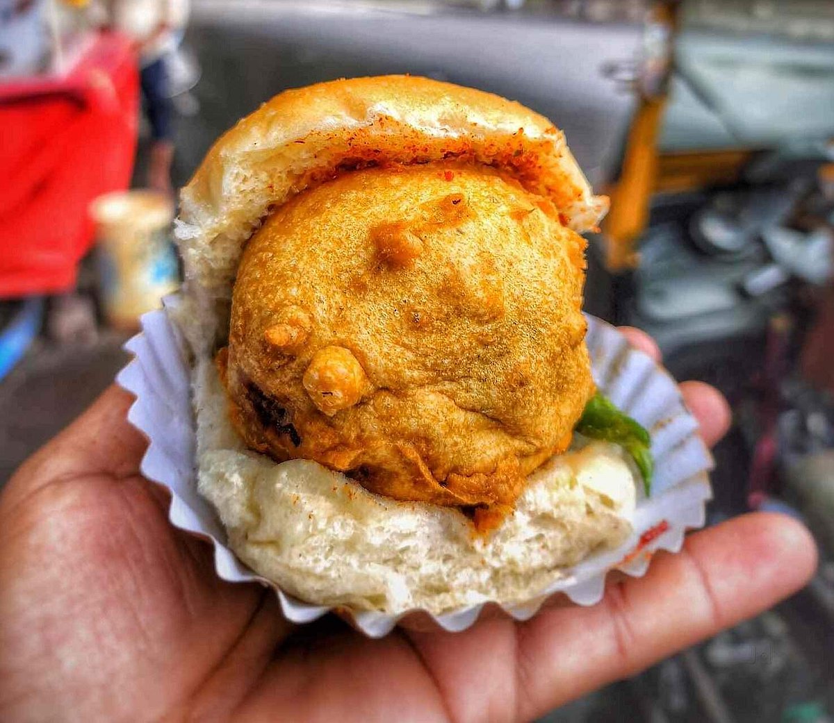 Mobile 'Haath Gaadi' to a Permanent Stop! Know about Vile Parle's ...