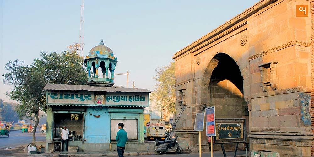 Check out the interesting story of Ahmedabad's Raipur Bhajiya House and ...