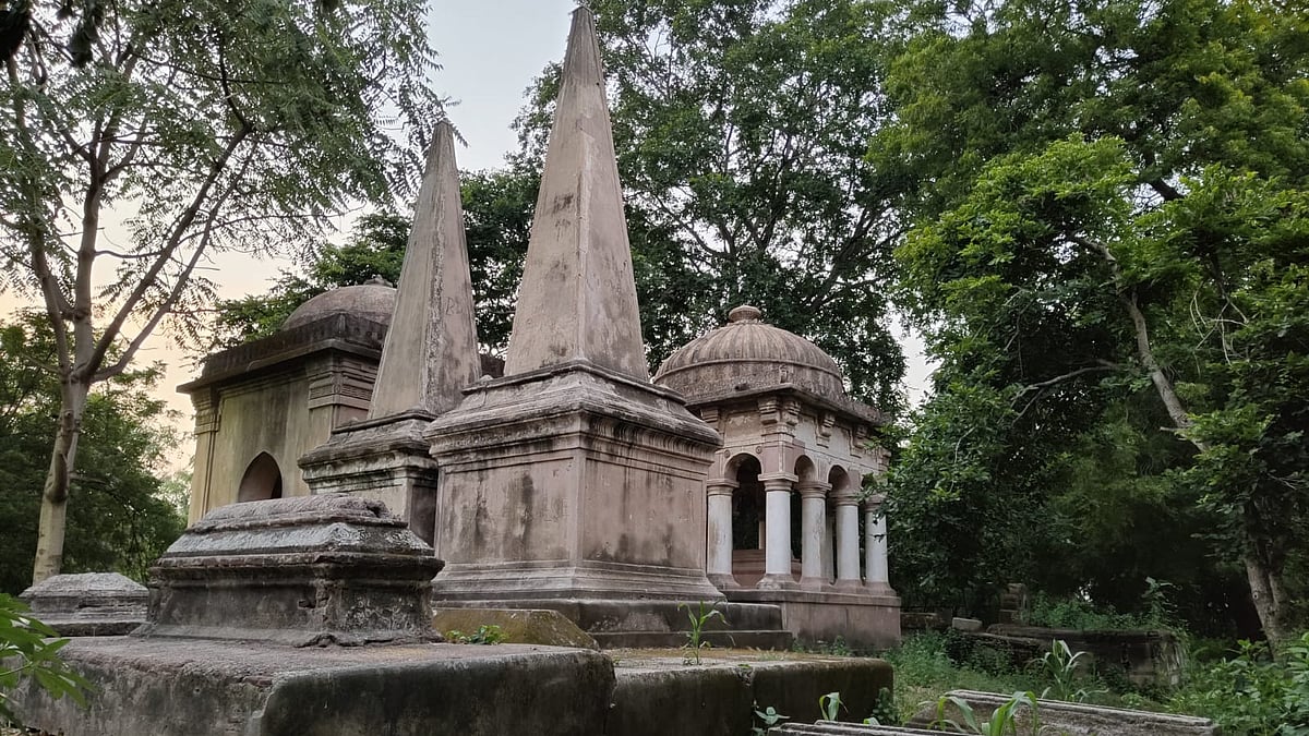 Hidden Gems of Ahmedabad: Exploring the Dutch Tombs near Kankaria Lake