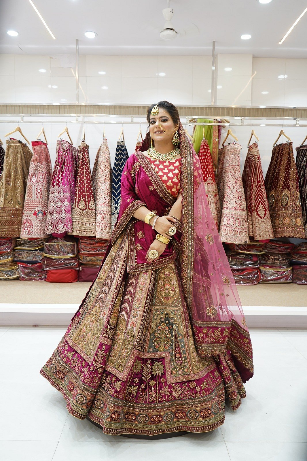 Bringing Chandni Chowk calibre wedding spree to Lucknow, Shahi Libas ...