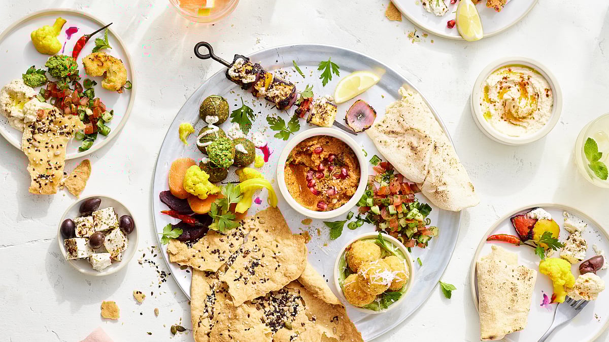 Foodie alert! Jamie Oliver Kitchen has opened it's doors for a savoury ...